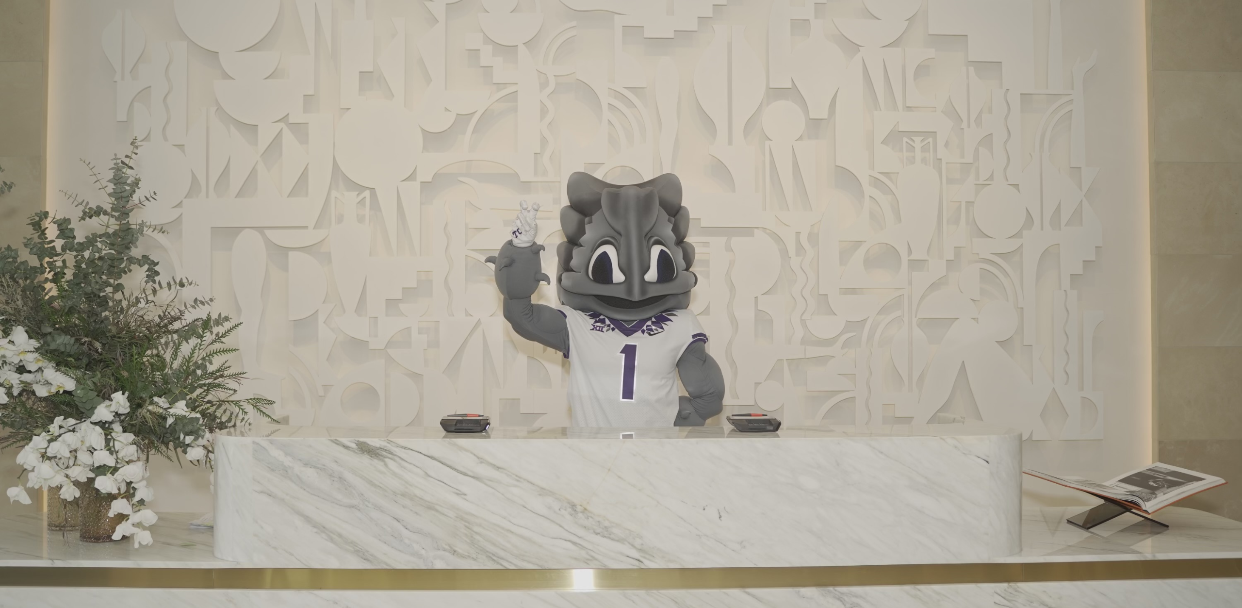 The Crescent Experience | The Crescent Fort Worth